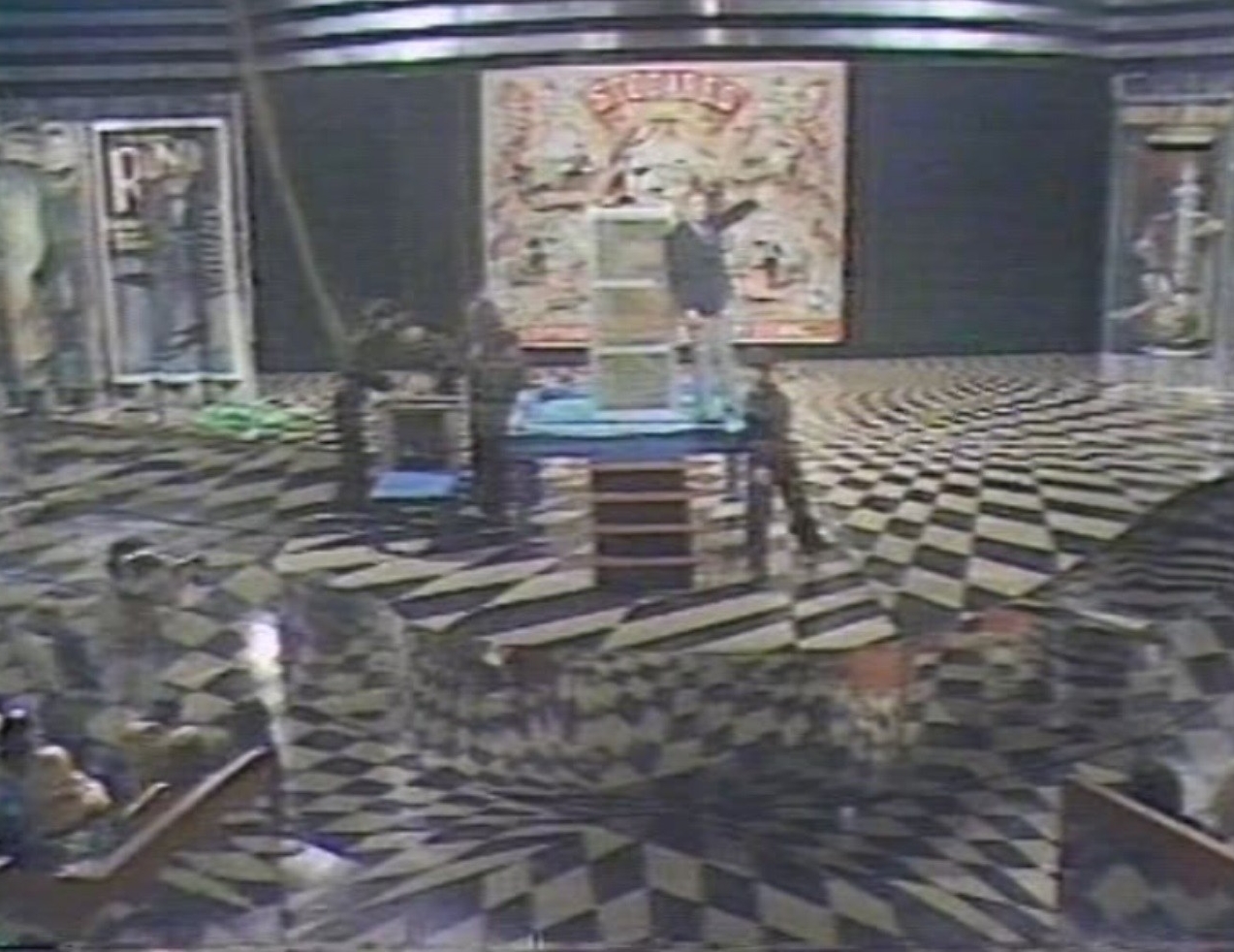 The First NBC Special: Houdini’s Water Torture Cell – THE DOUG HENNING ...