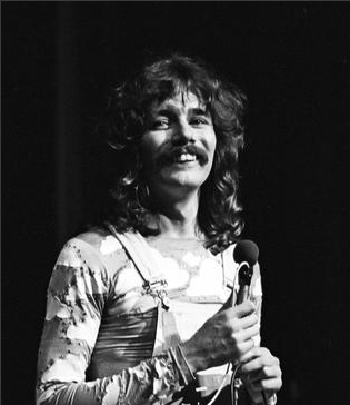 Doug Henning and His World of Lookalikes! Part Three – THE DOUG HENNING ...