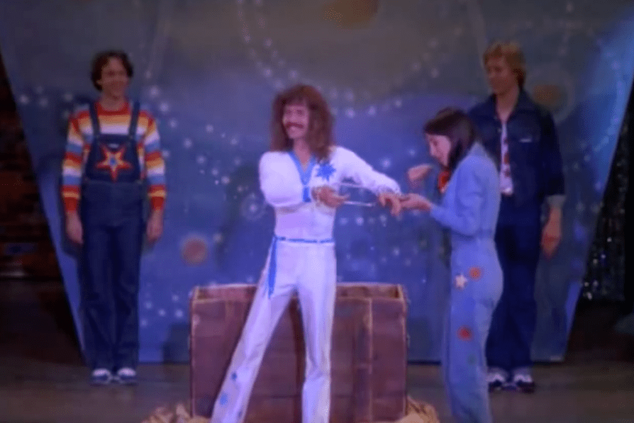 Johnny Ould Remembers Doug – THE DOUG HENNING PROJECT